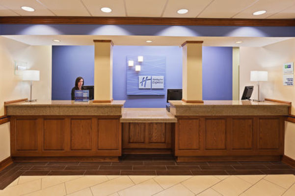 Fort Sill Directory - IHG Army Hotels Holiday Inn Express - Photos