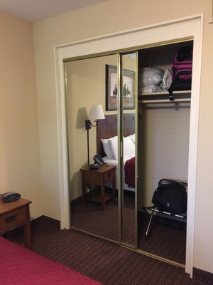 Tinker AFB Directory - Indian Hills Inn - Photos